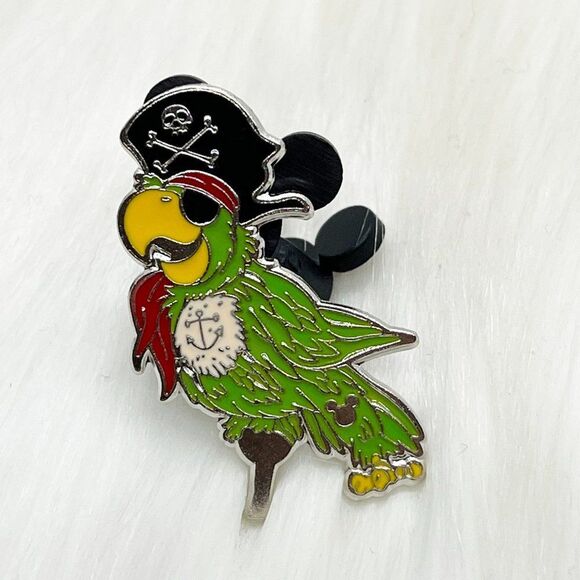 Disney | Jewelry | 525 Disney Green Pirate Parrot Pin | Poshmark